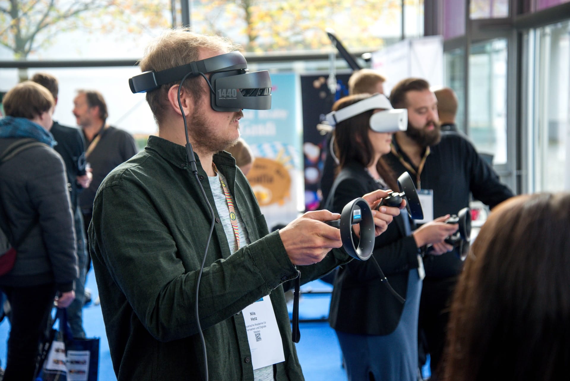 Virtual Reality: Cara Kerja dan Penerapan Paling Populer