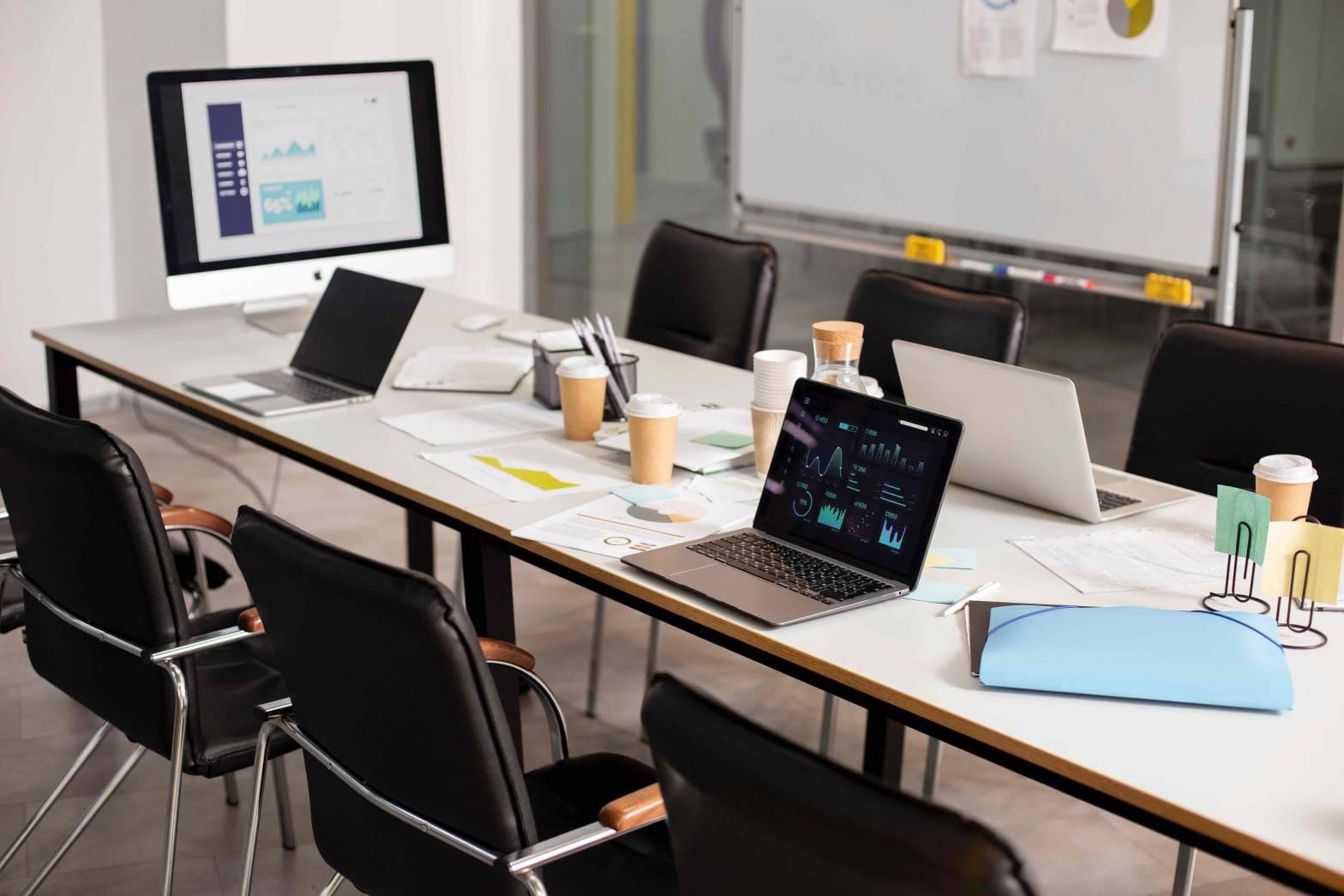 Software House Surabaya: 5 Tips Memilih Software House Yang Tepat